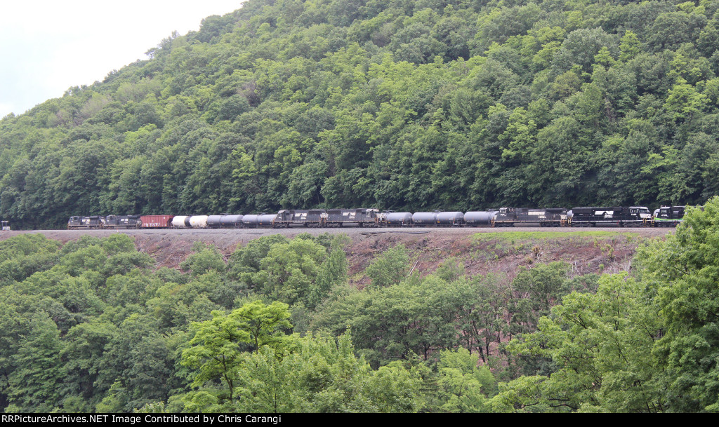 NS 65R, EB helpers & C91 on the Curve